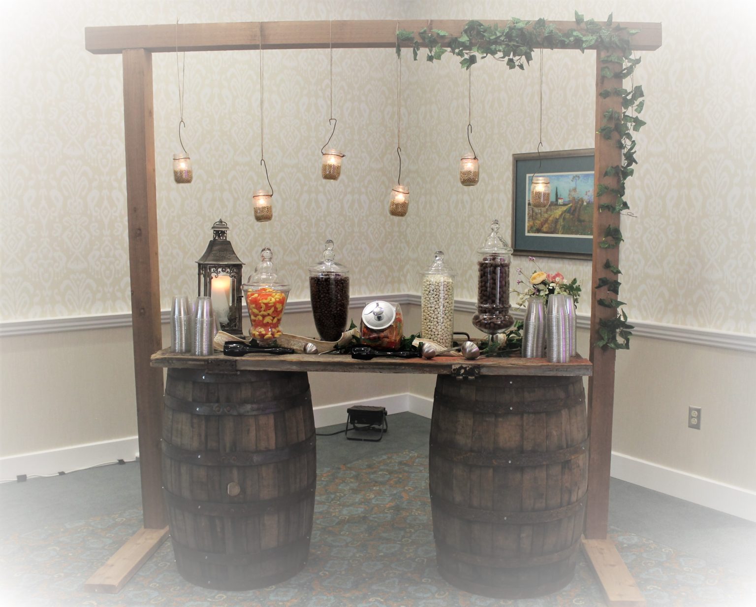 4 Creative Ideas for Your Rustic Wedding Decor - Indiana Wedding Decorators